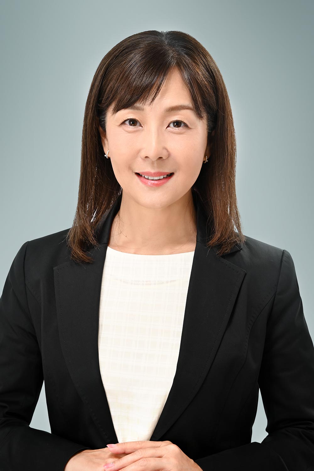 Yukari Yoshida - Churchill Real Estate